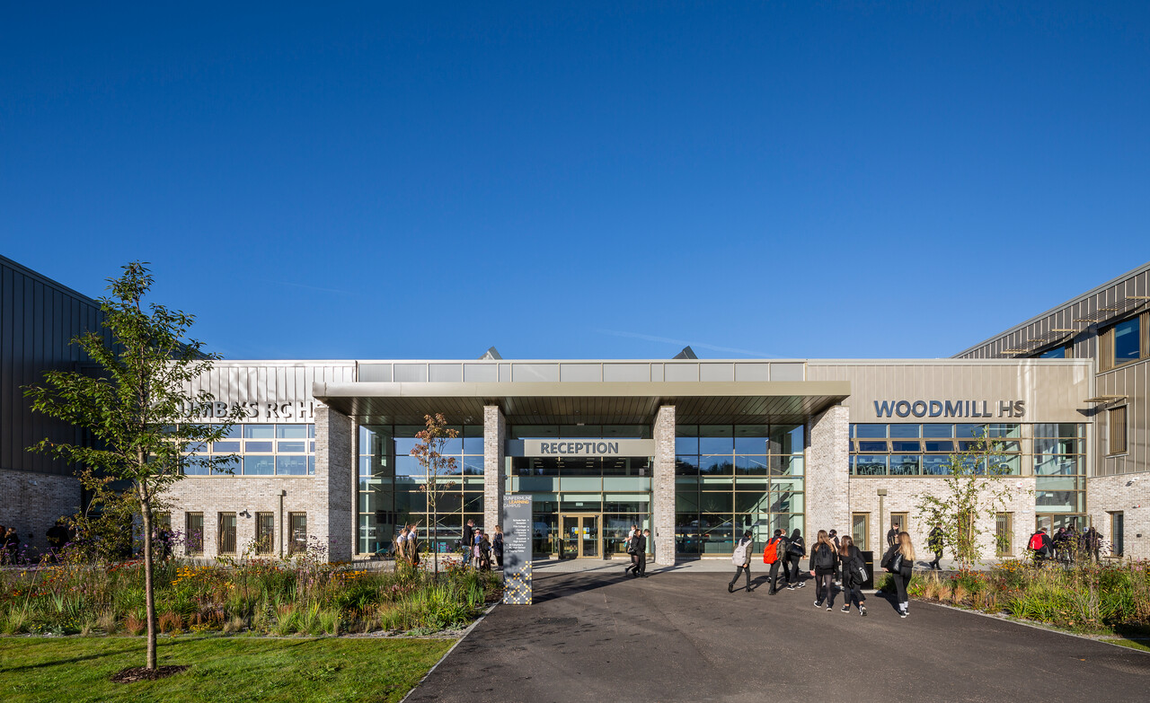 World’s largest Passivhaus school cuts energy use in half in first year ...
